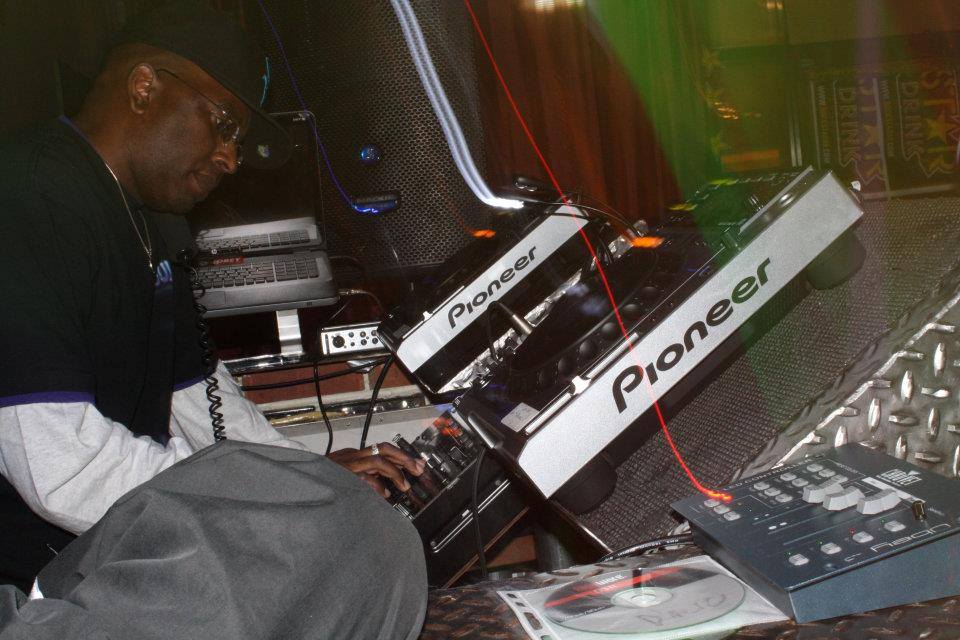 DJ Purple (the duke of House) – House American Mix for WPNA [A Soul ...